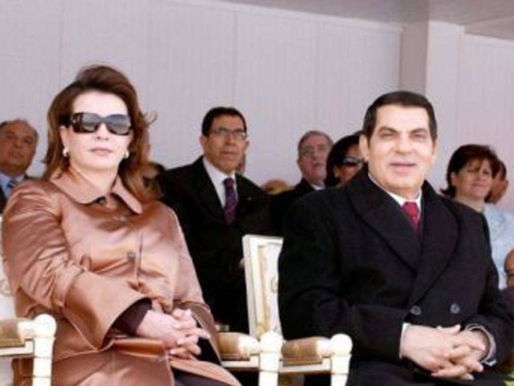 Dix ans après la fin du régime de Ben Ali, le pouvoir pourra-t-il ...